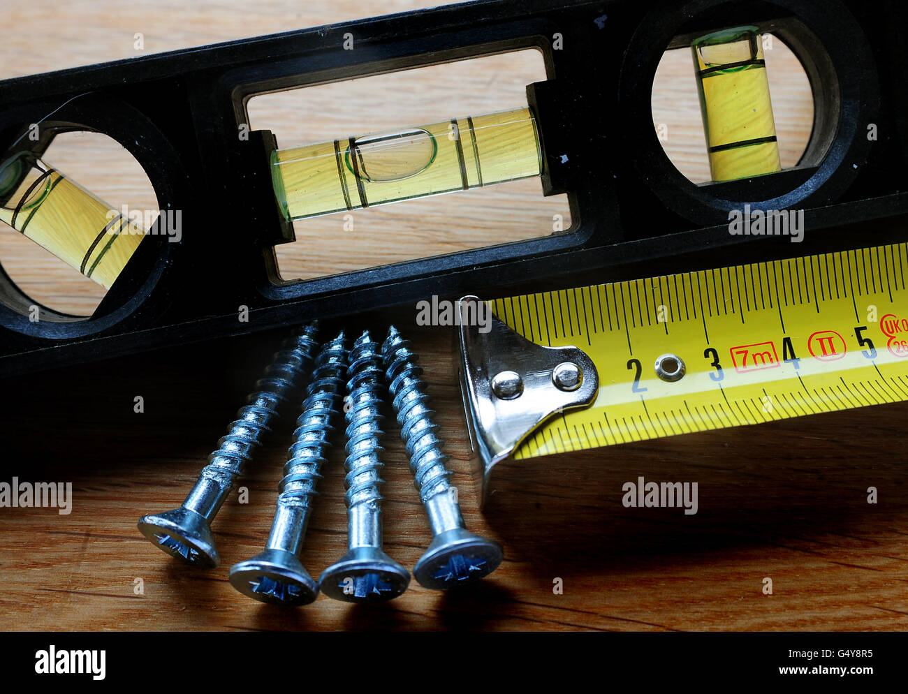 General view of screws hi-res stock photography and images - Alamy