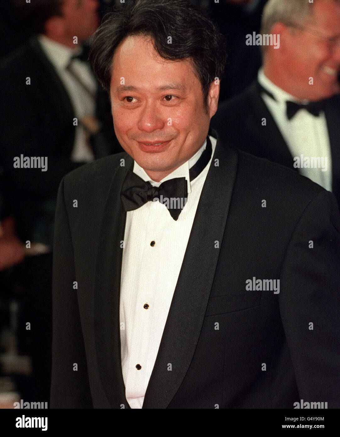 Ang bow hi-res stock photography and images - Alamy