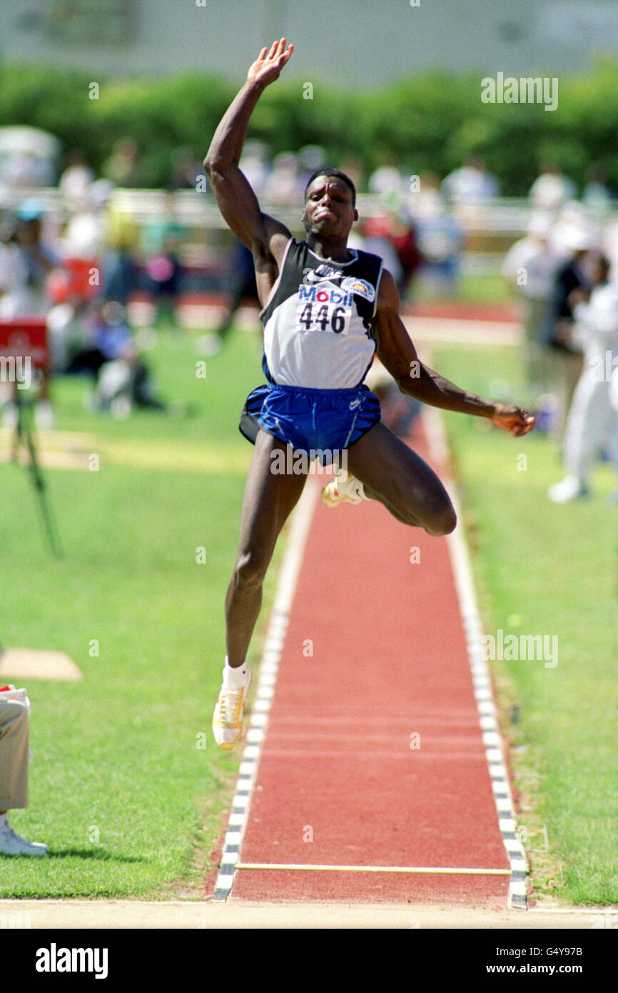 Carl Lewis Long Jump High Resolution Stock Photography and Images - Alamy