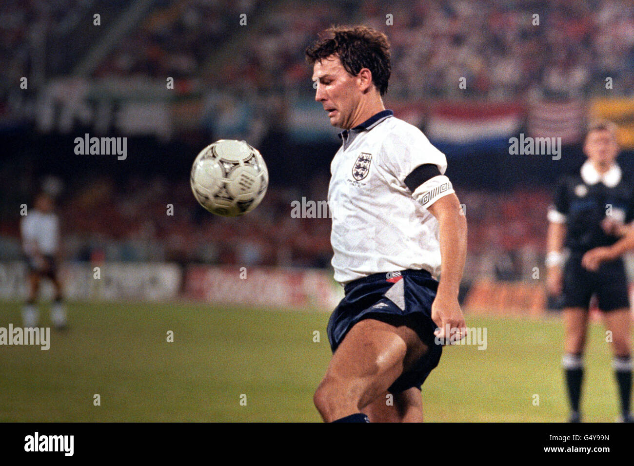 Italia 90 world cup football hi-res stock photography and images - Alamy