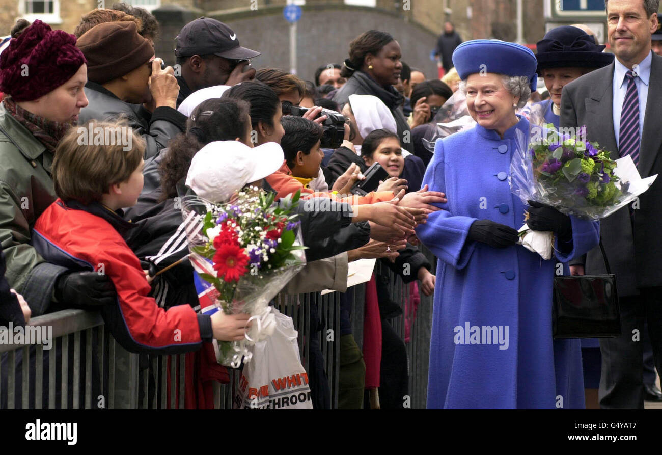 Queen Elizabeth II leaving Duncombe Primary School, Holloway, north ...