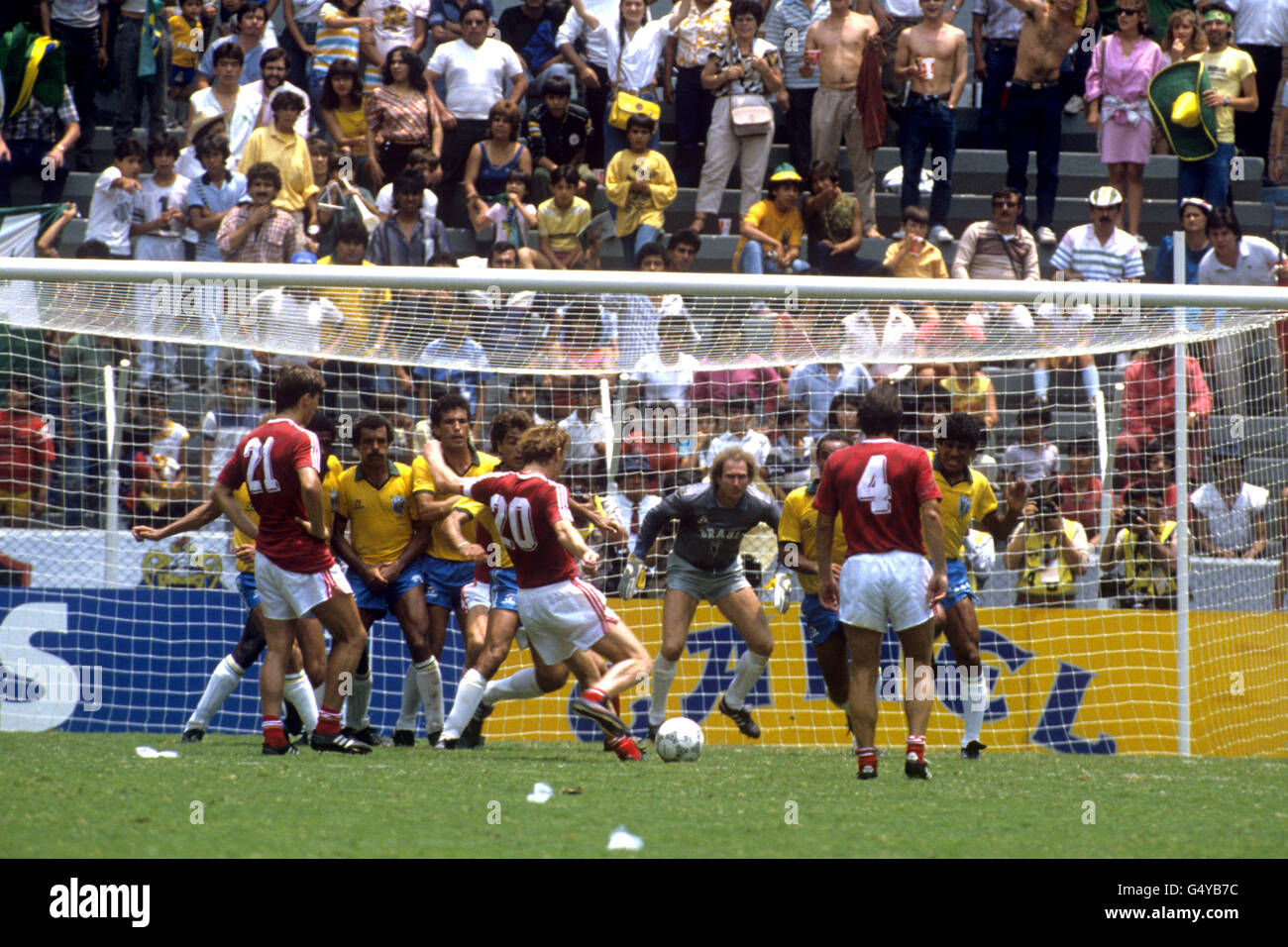 Soccer - FIFA World Cup Mexico 86 - Round of 16 - Brazil v Poland ...