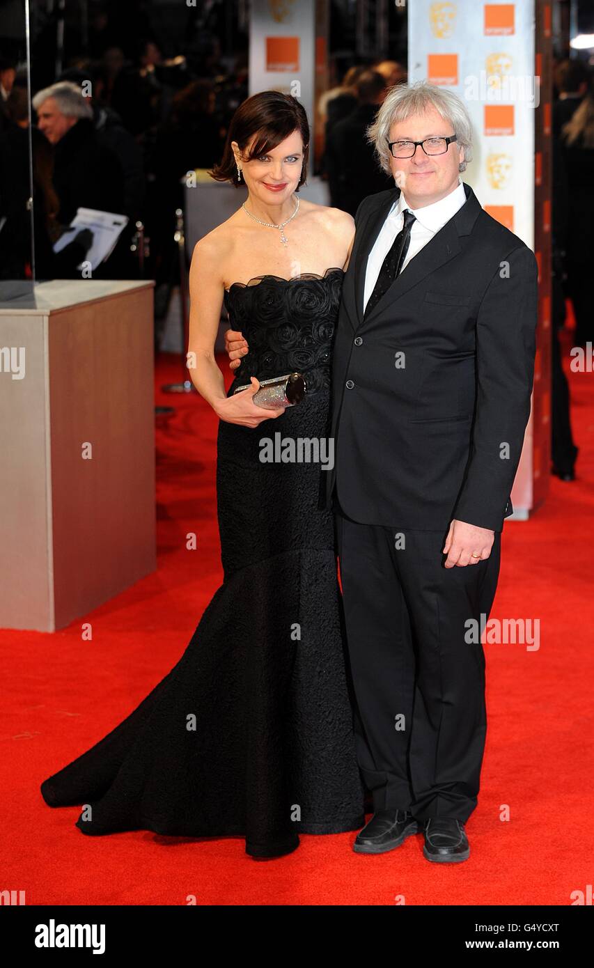 Simon curtis elizabeth mcgovern hi-res stock photography and images - Alamy