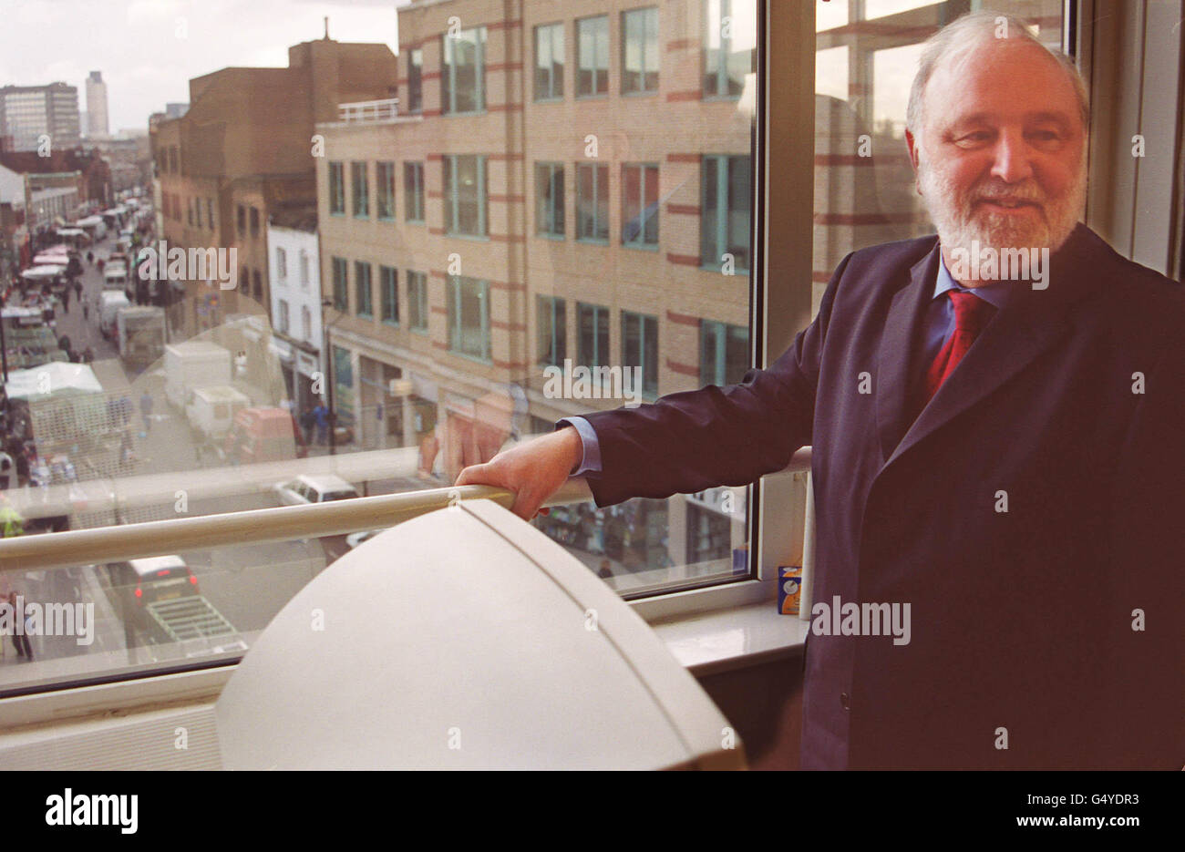 Frank dobson office hi-res stock photography and images - Alamy