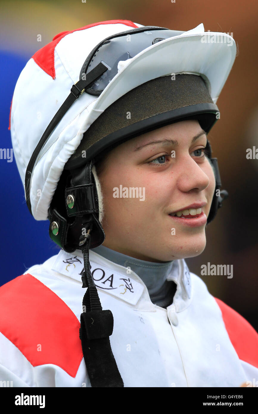Lucy barry horse racing hi-res stock photography and images - Alamy