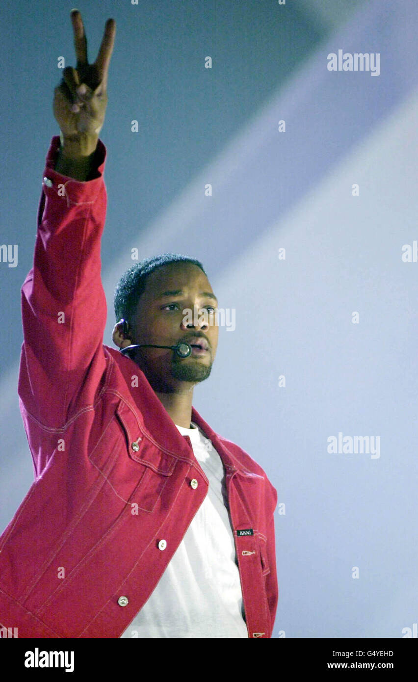 US pop singer, rapper and actor Will Smith performing on stage at the ...