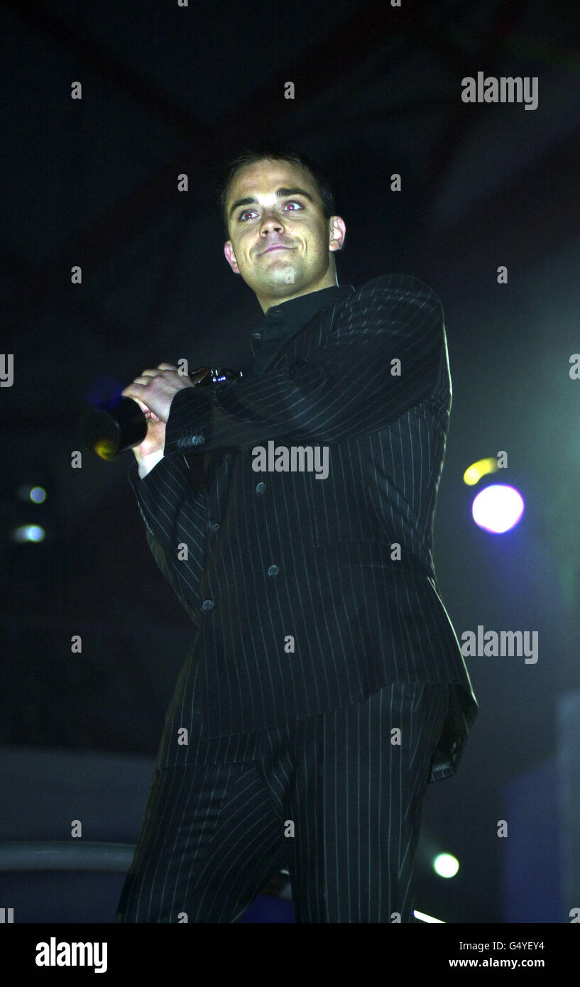 Brit pop hi-res stock photography and images - Alamy