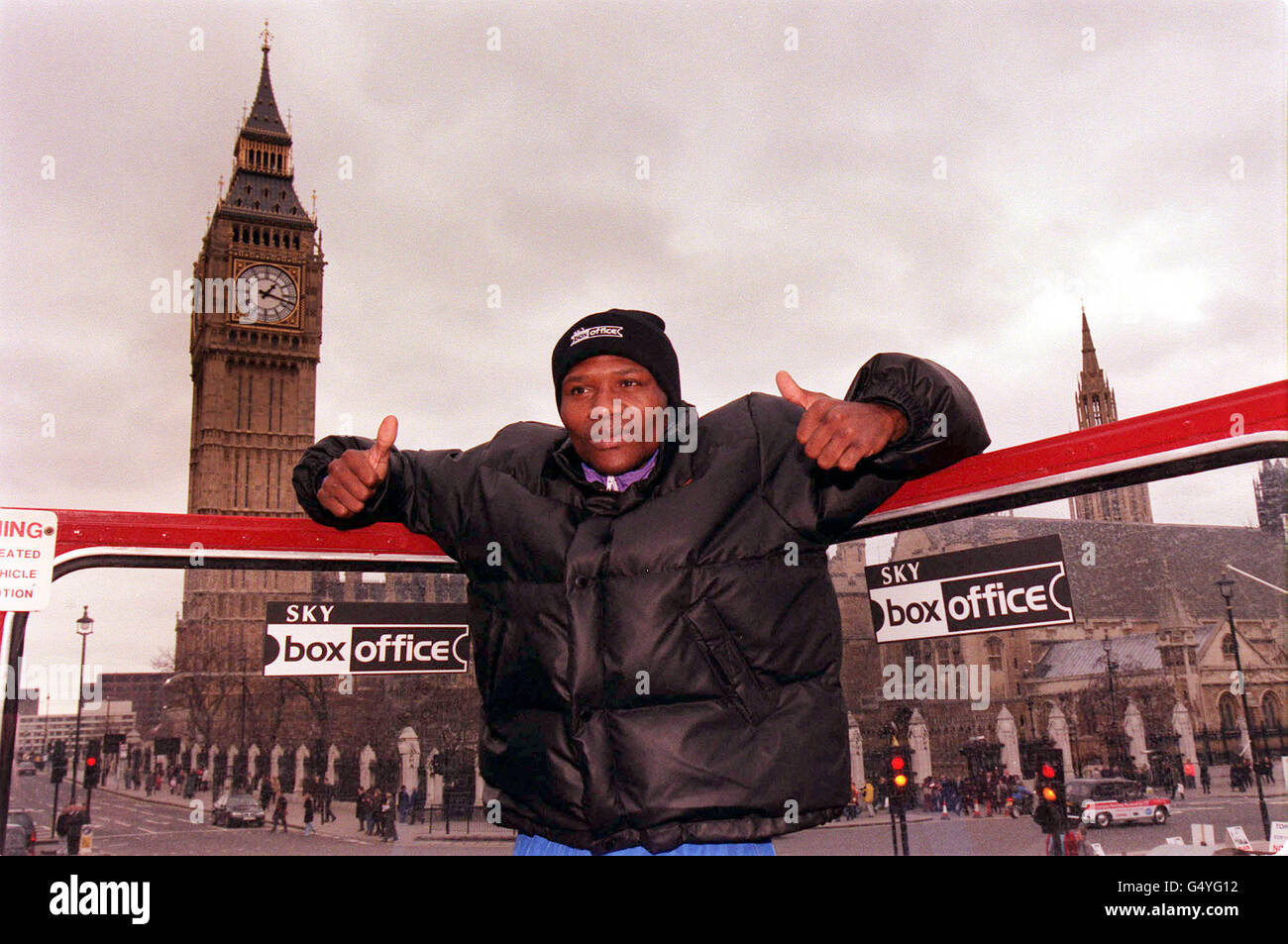 South african vuyani bungu hi-res stock photography and images - Alamy