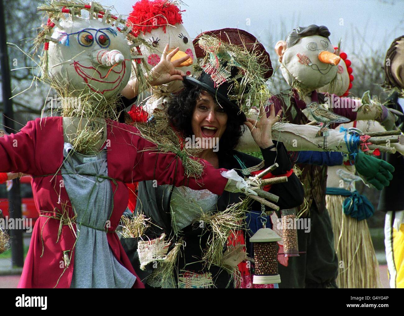 Common Scarecrows High Resolution Stock Photography and Images - Alamy