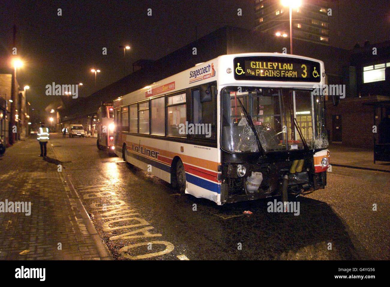 COURTS Bus filer Stock Photo - Alamy