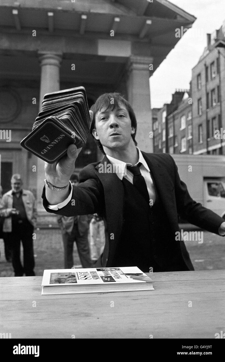 Edition record Black and White Stock Photos & Images - Alamy