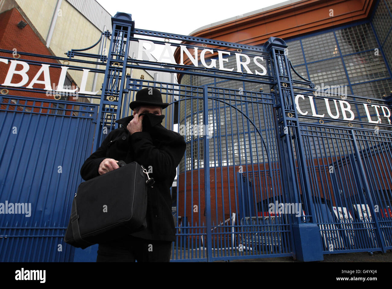 Rangers enter administration hi-res stock photography and images - Alamy