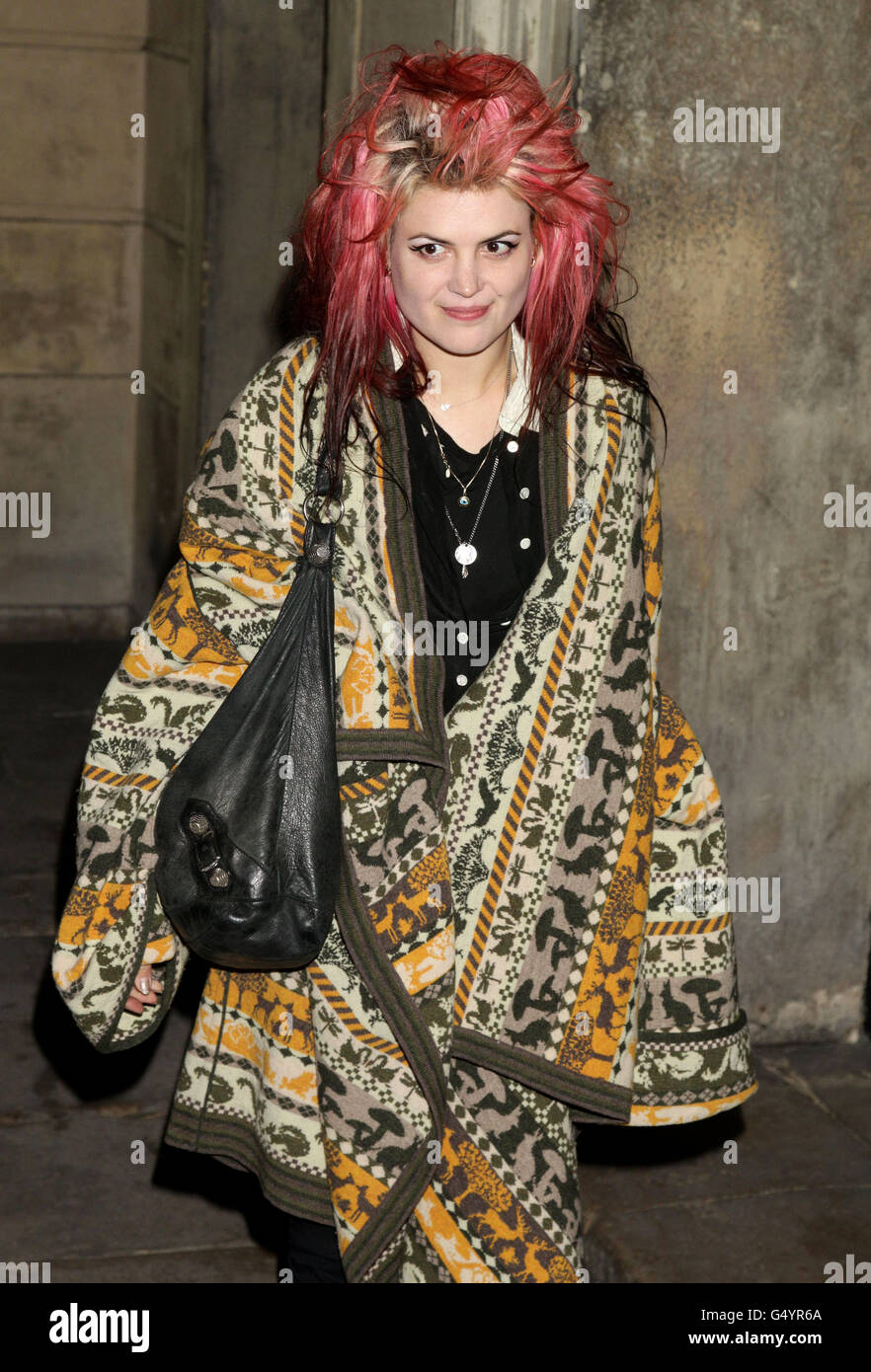 Alison mosshart hi-res stock photography and images - Alamy