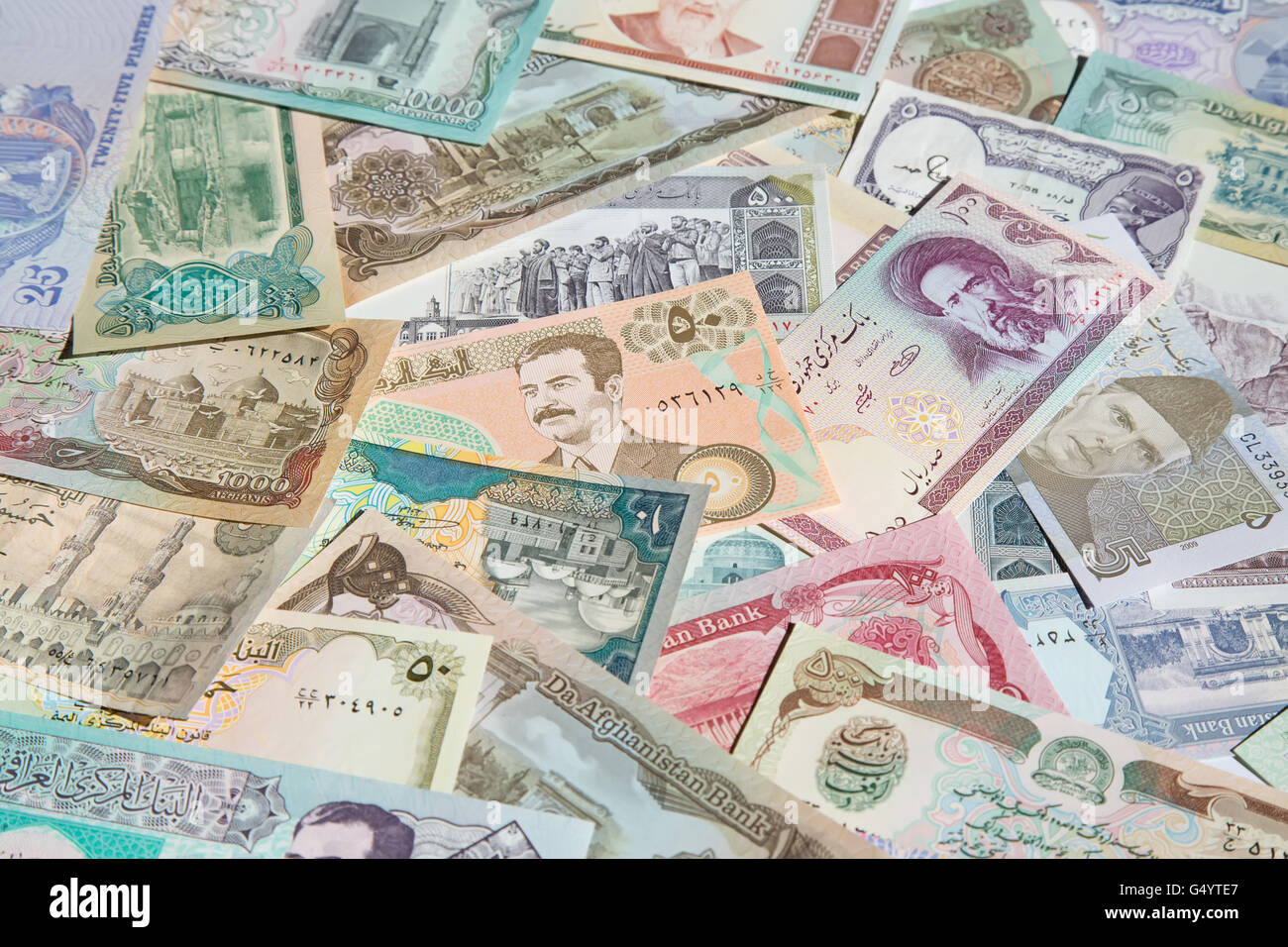 Variety of Middle East banknotes Stock Photo - Alamy