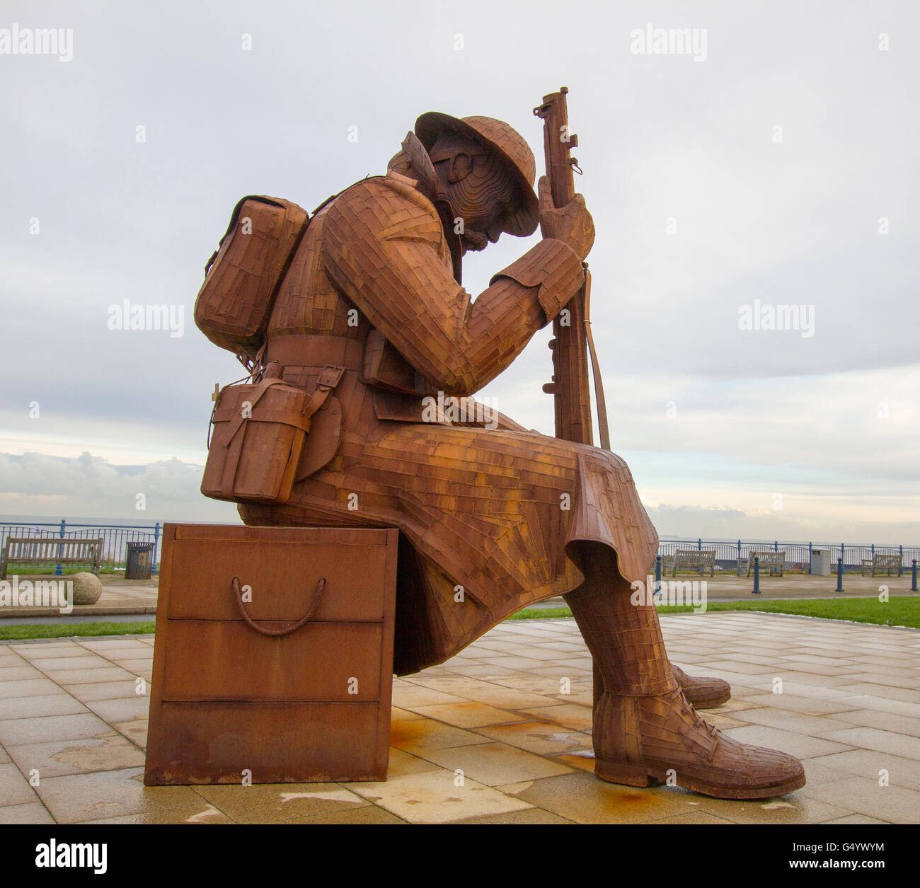 Tommy statue hi-res stock photography and images - Alamy