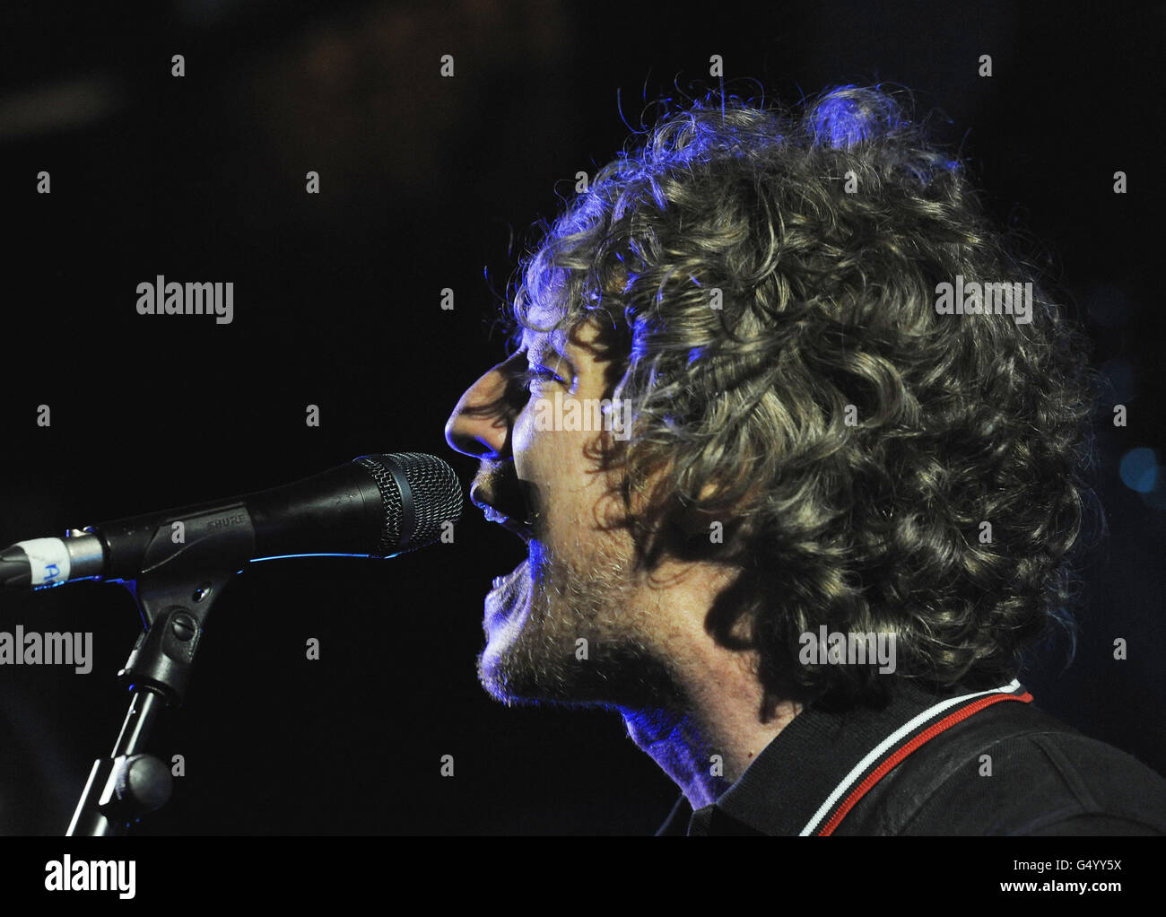 Cast - Absolute Radio Sessions - London Stock Photo - Alamy