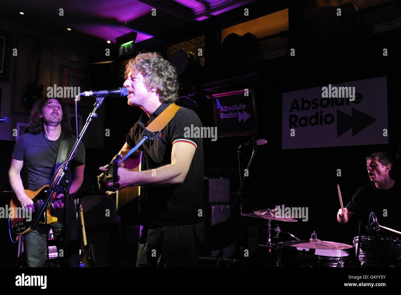 John Power, (centre) lead singer of Cast, singing live at the Absolute ...