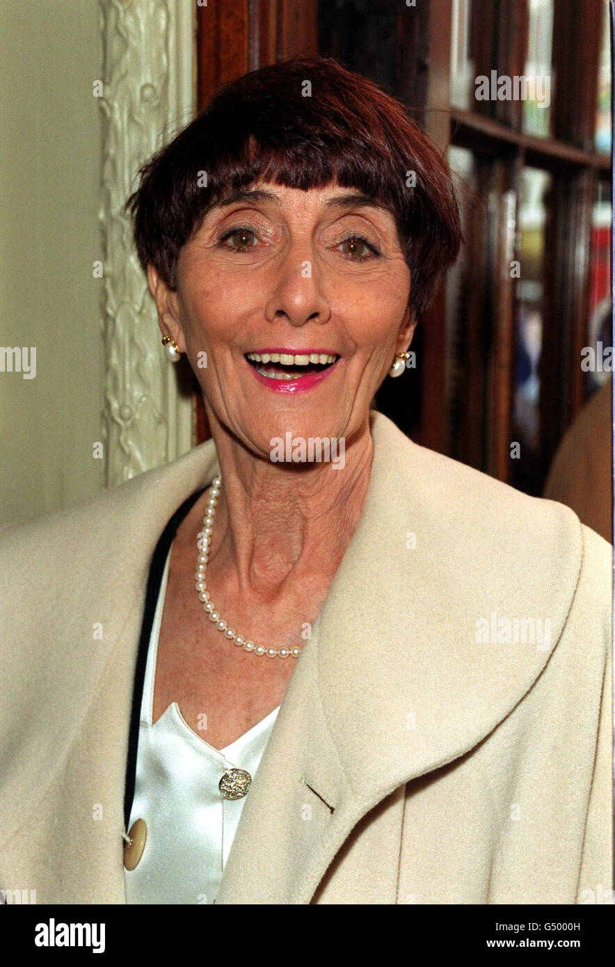Dot Cotton Eastenders High Resolution Stock Photography and Images - Alamy