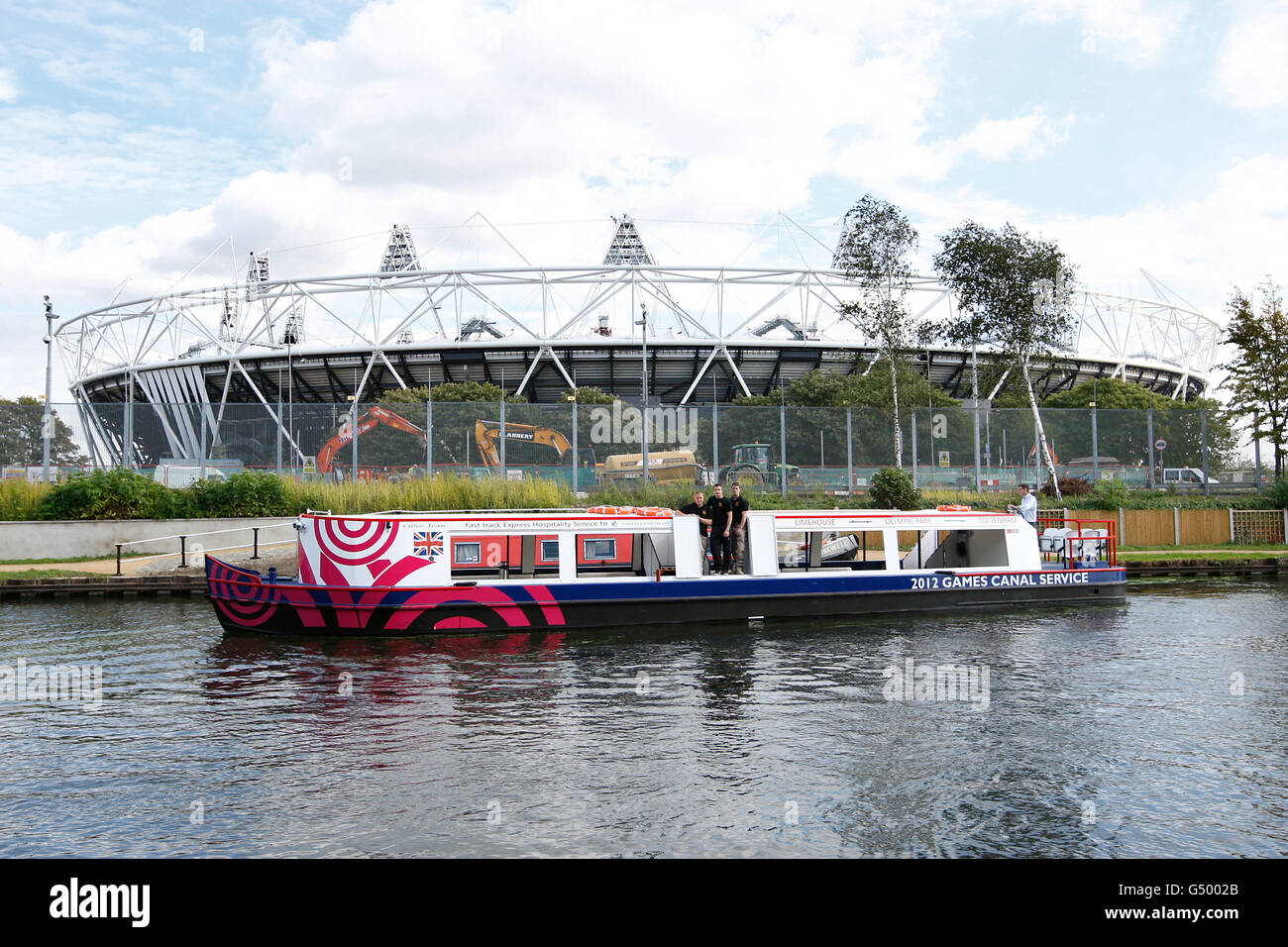 Injured marines to operate olympic boats Stock Photo - Alamy