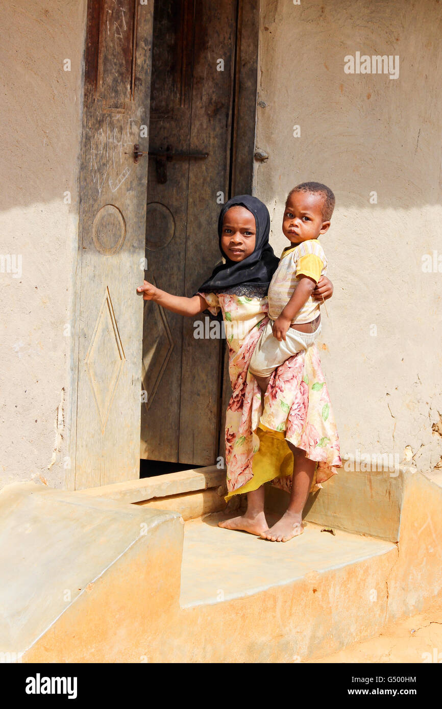 Tanzania, Zanzibar, Pemba Island, village life on Pemba, children Stock ...