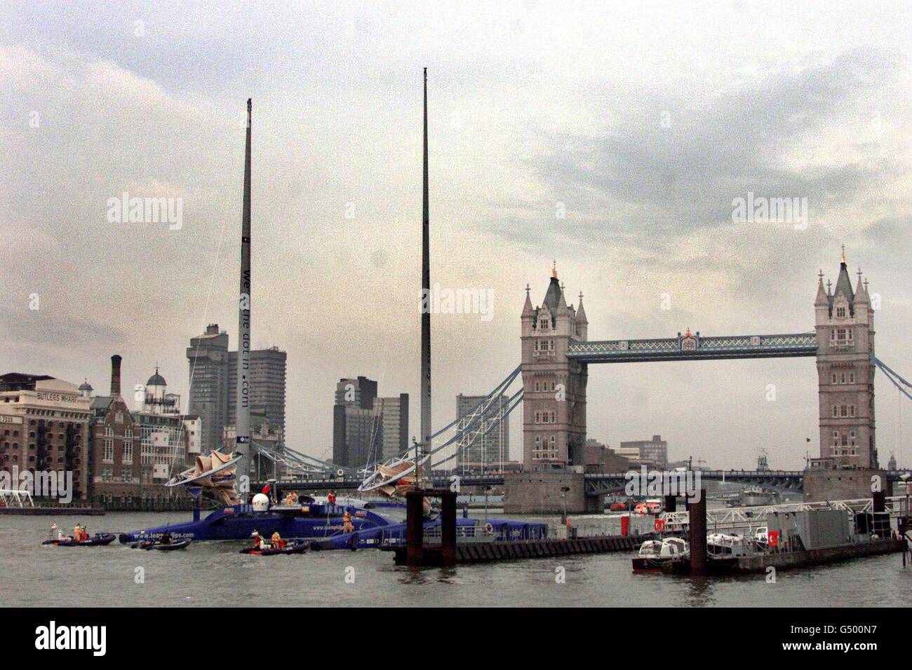 The world's largest catamaran Team Philips arrives at St. Katharines ...