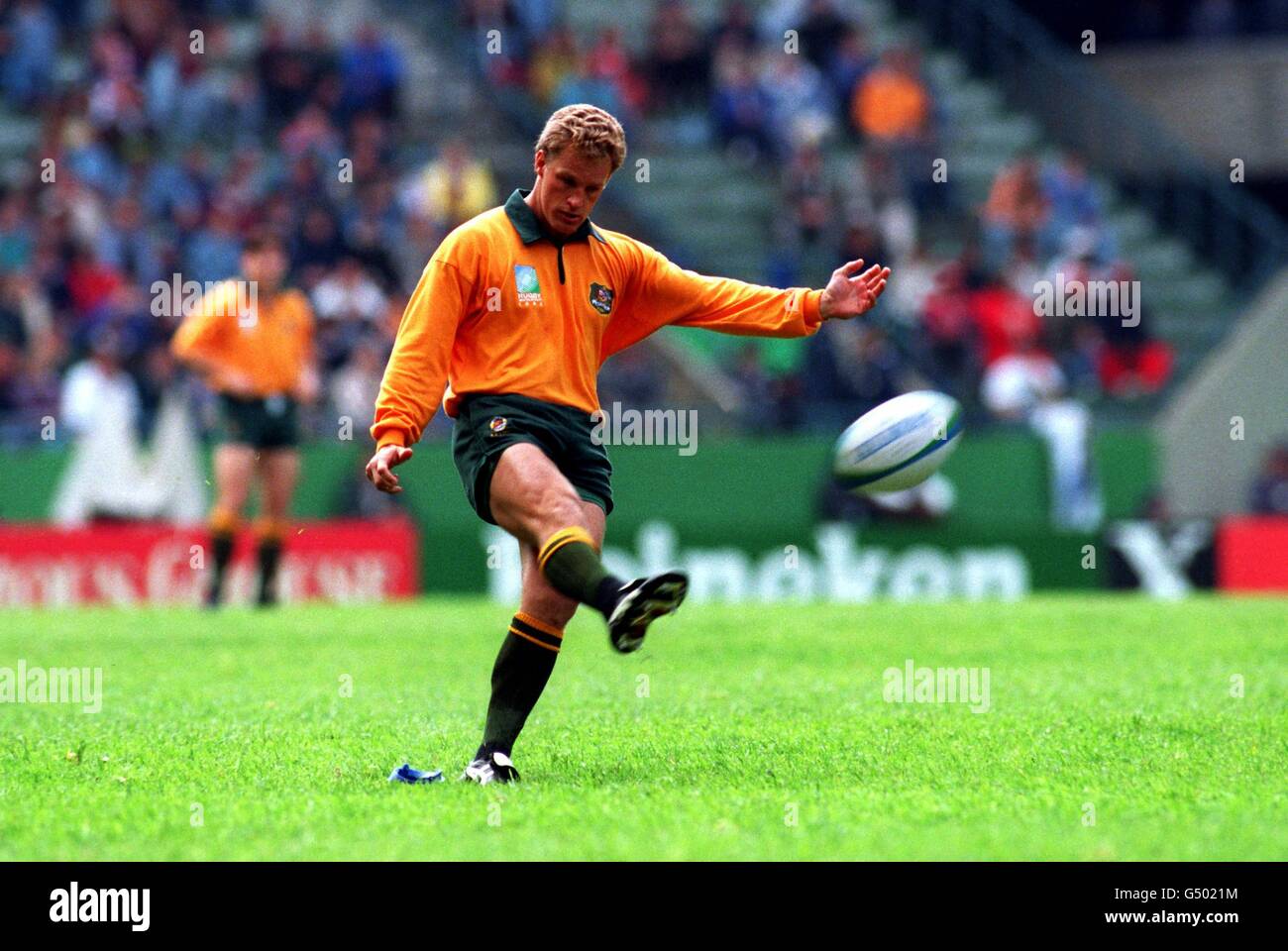 Michael lynagh rugby hi-res stock photography and images - Alamy