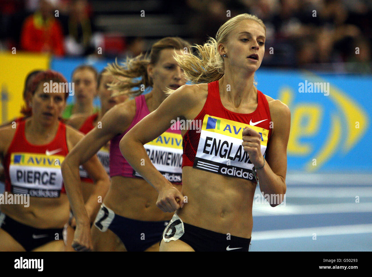 Womens 1500 meters hi-res stock photography and images - Alamy