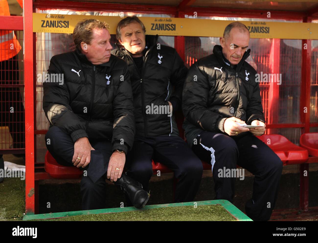 Tottenham hotspur first team assistant coach hi-res stock photography ...