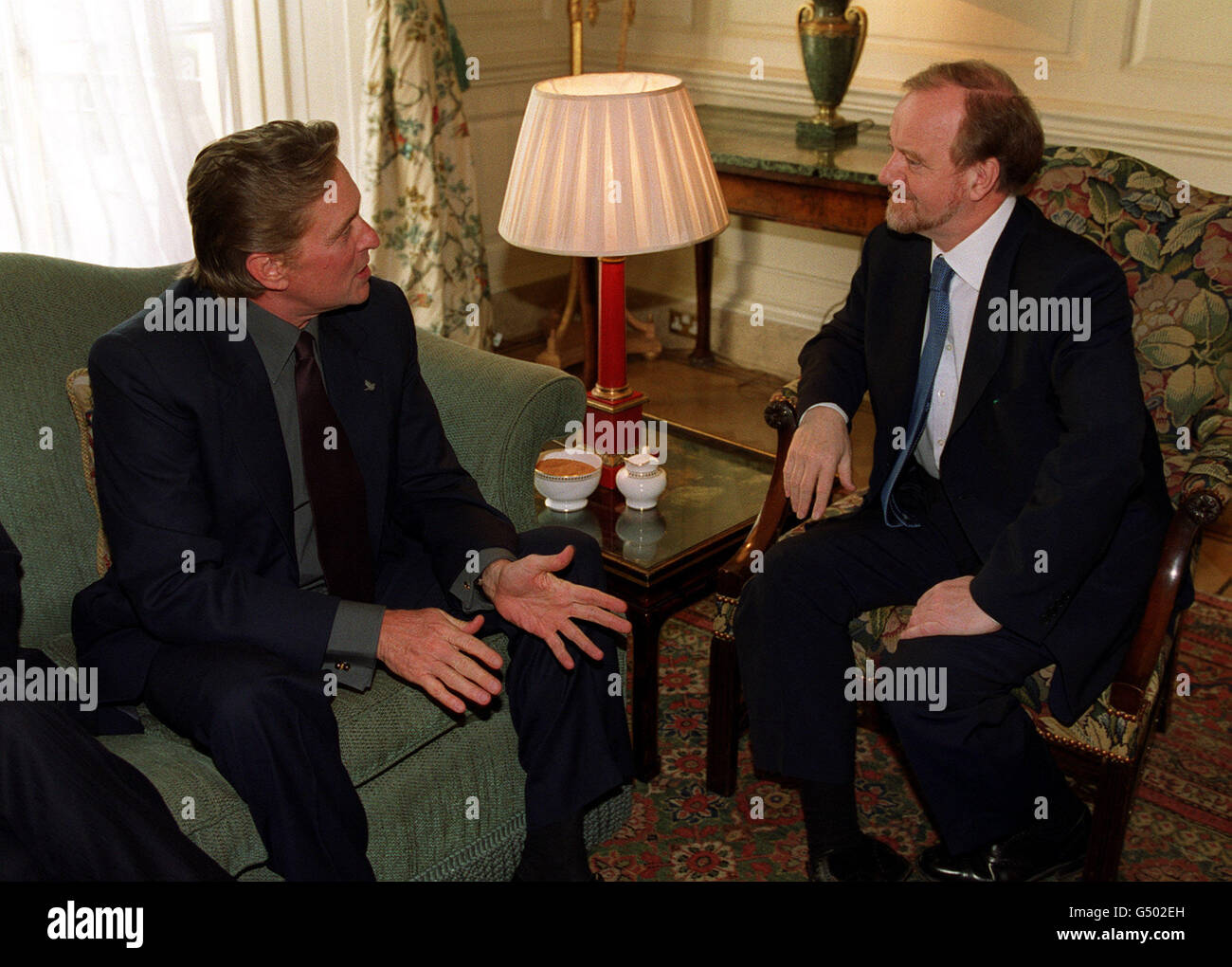 Michael Douglas & Robin Cook Stock Photo - Alamy
