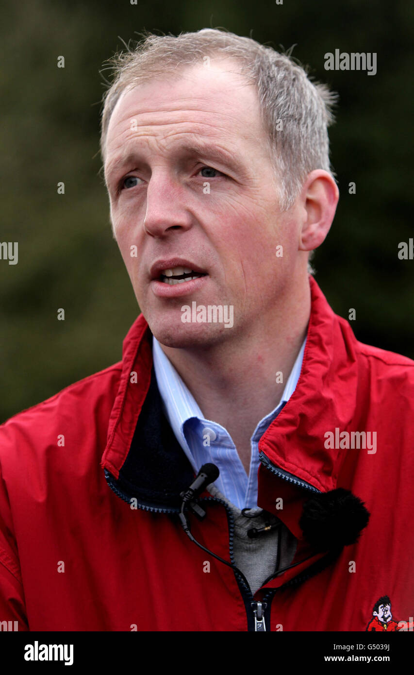 David pipe racing stables hi-res stock photography and images - Alamy