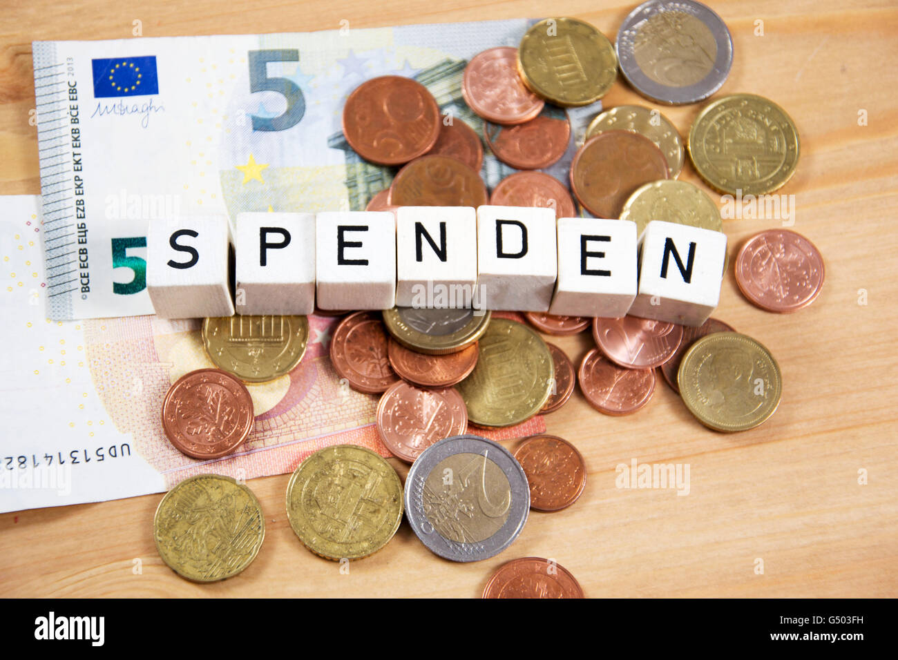 Spenden hi-res stock photography and images - Alamy