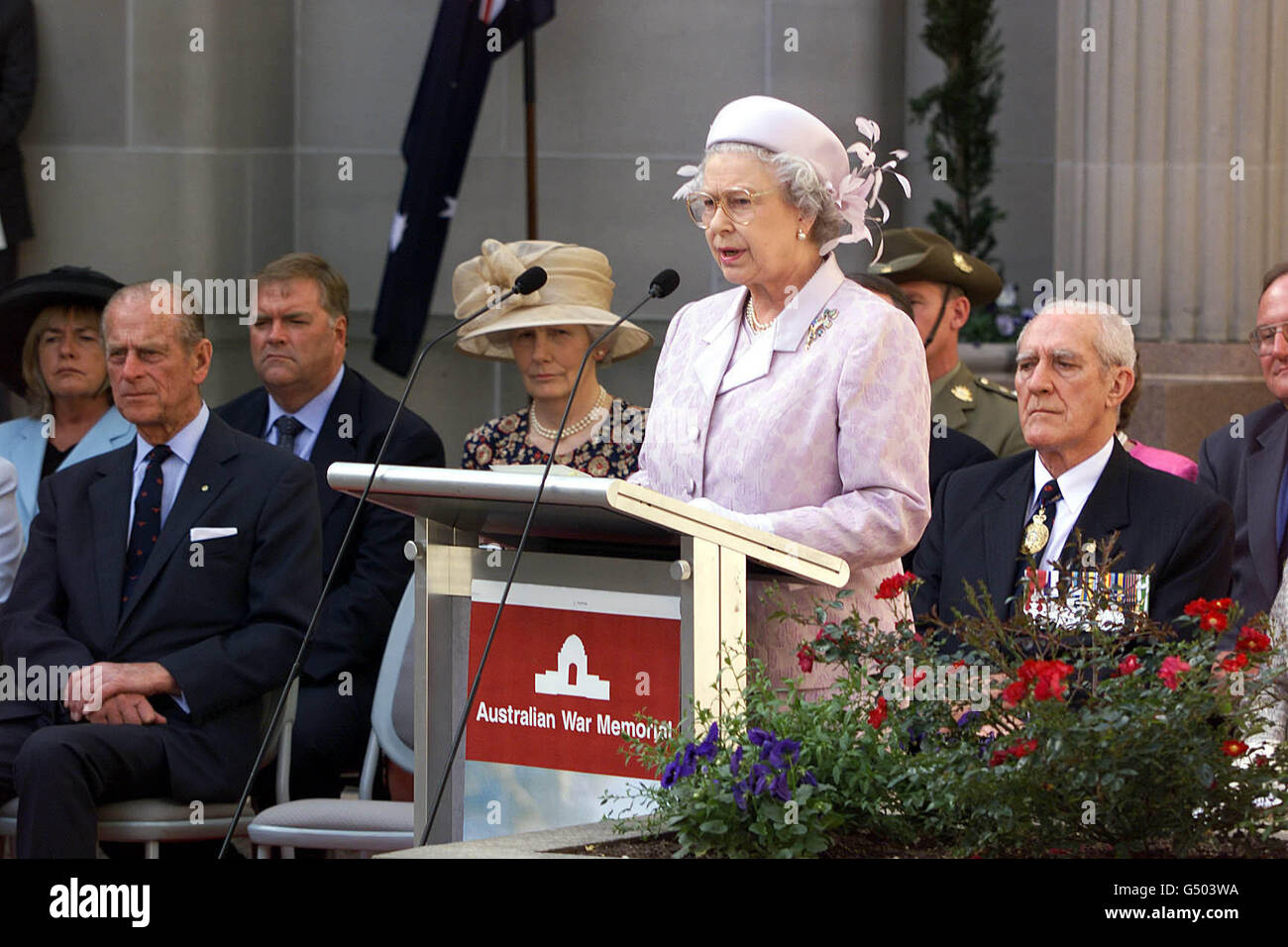 Royalty - Queen Elizabeth II Visit to Australia Stock Photo - Alamy