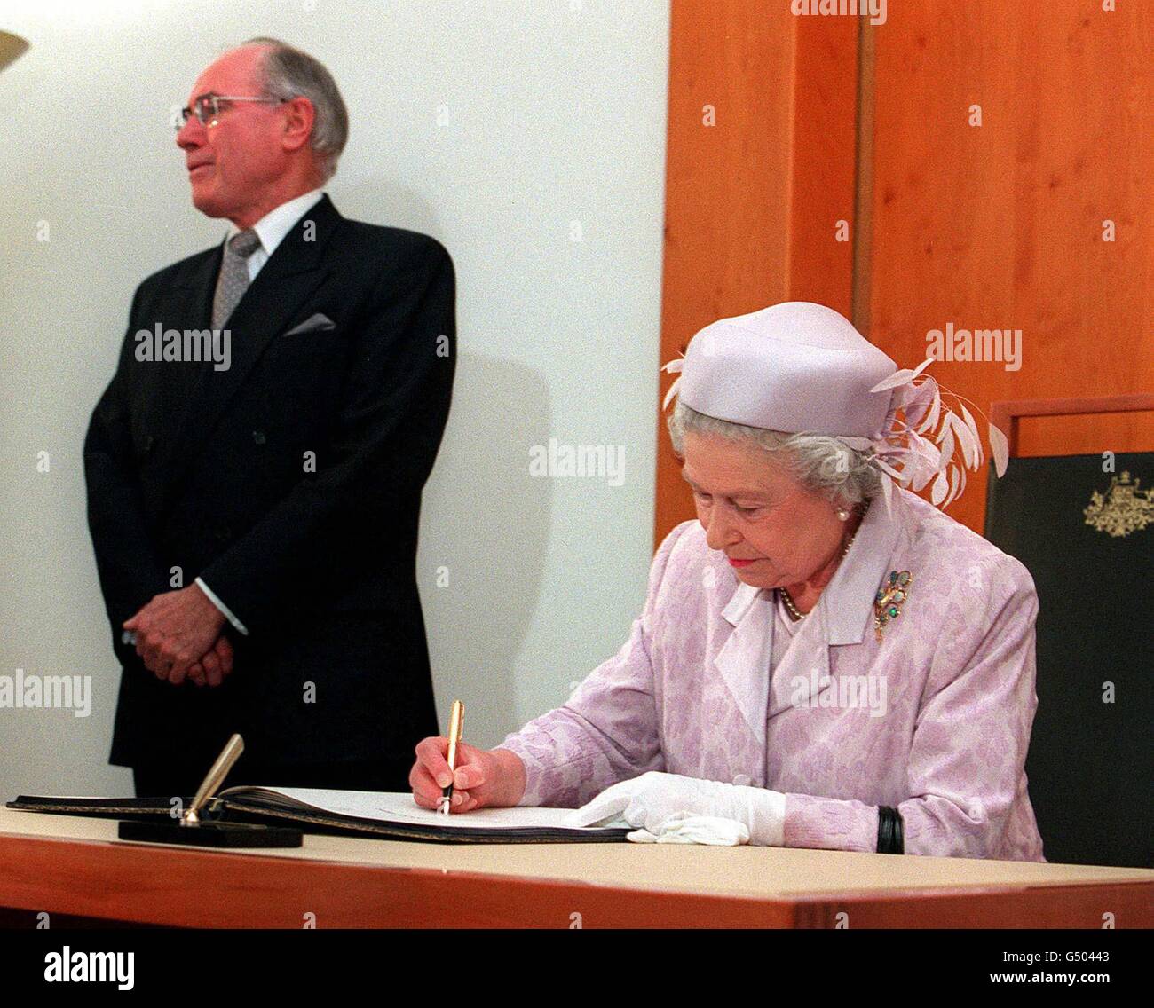 Queen elizabeth ii signs prime minister hi-res stock photography and ...