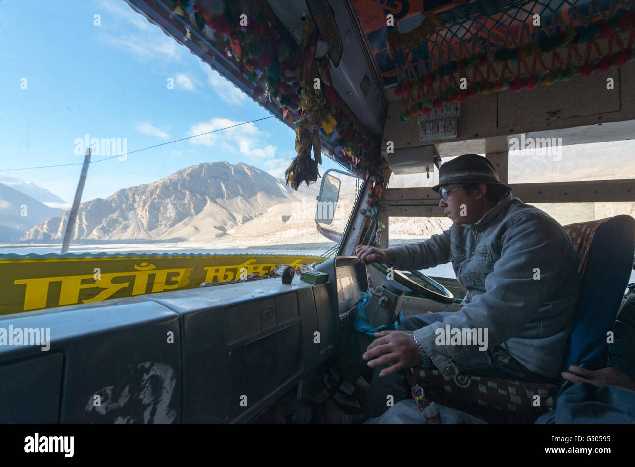 Nepal, Western Region, Dhawalagiri, On the Annapurna Circuit - Day 11 ...