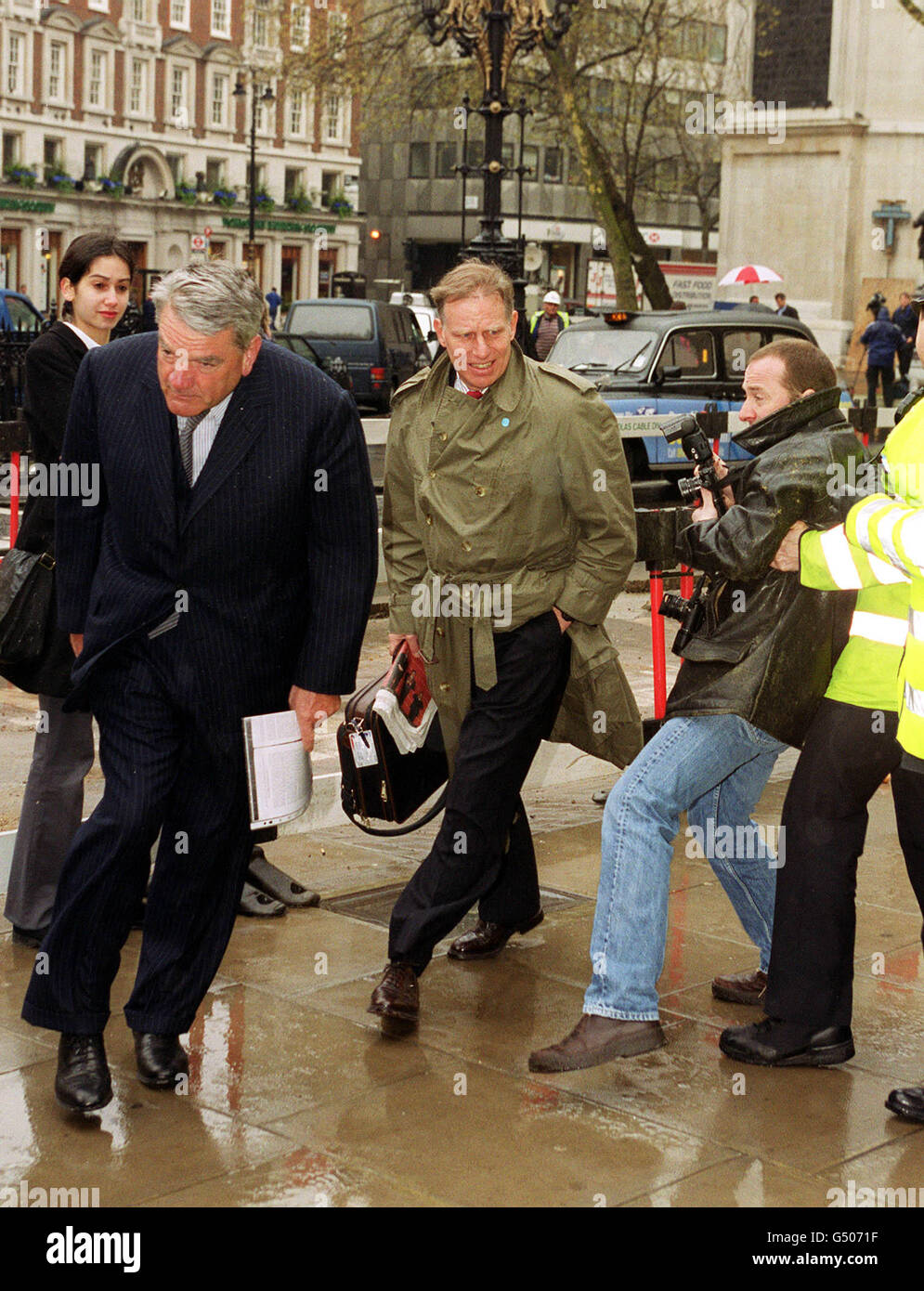 David irving historian hi-res stock photography and images - Alamy