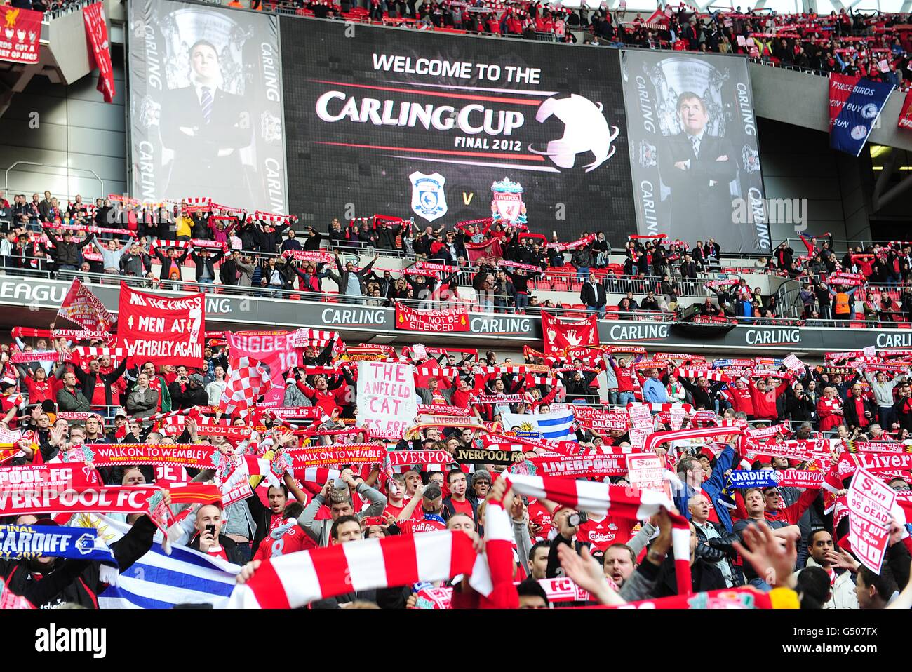 Liverpool stadium big screen hi-res stock photography and images - Alamy