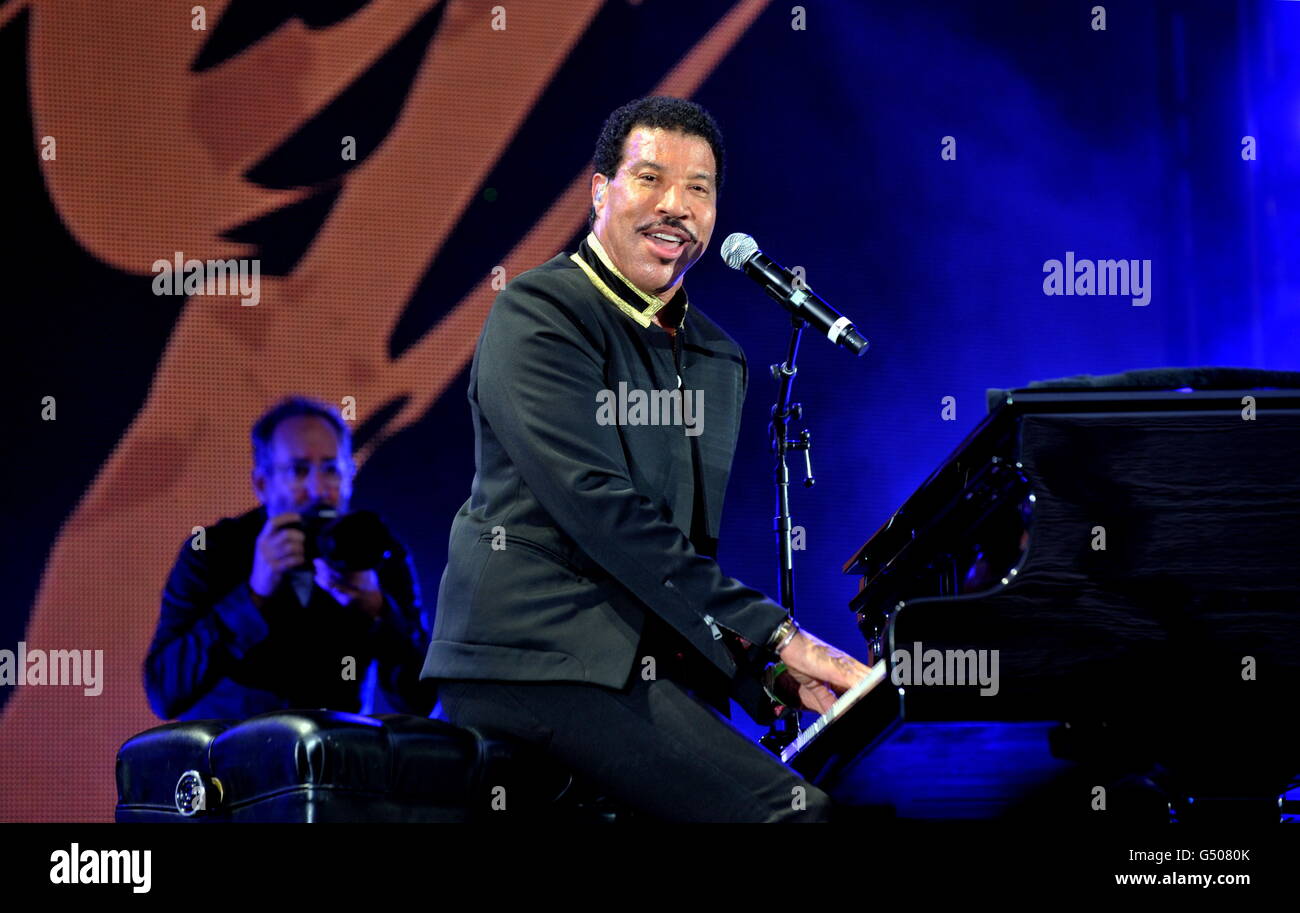 Saturday June 18th Lionel Richie plays the Liberty Stadium Start date ...