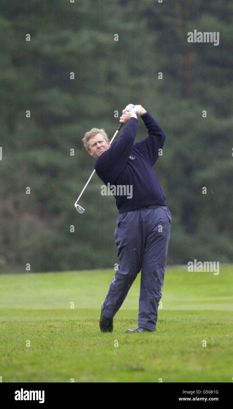 Golf action swinging ian woosnam hi-res stock photography and images ...