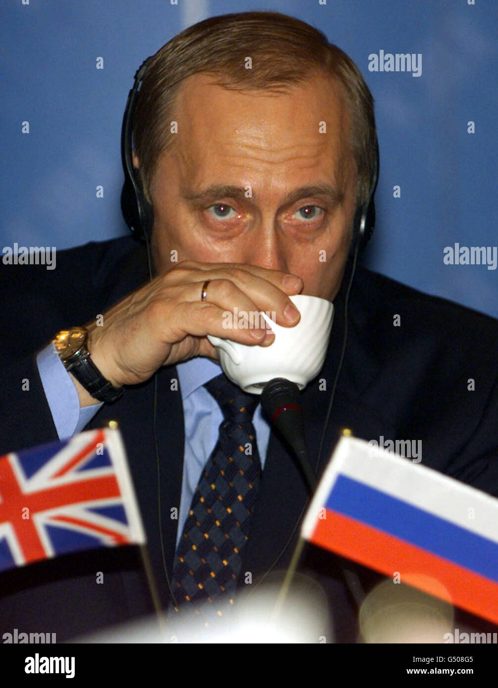 Rota politics drinking tea gktea hi-res stock photography and images ...