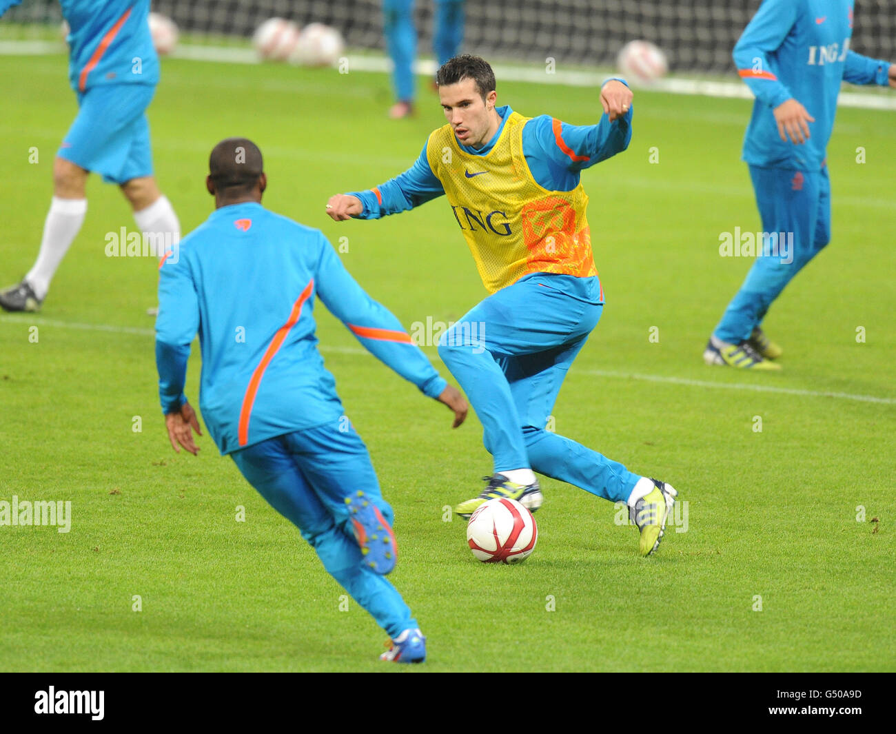 Hollands robin van persie hi-res stock photography and images - Alamy