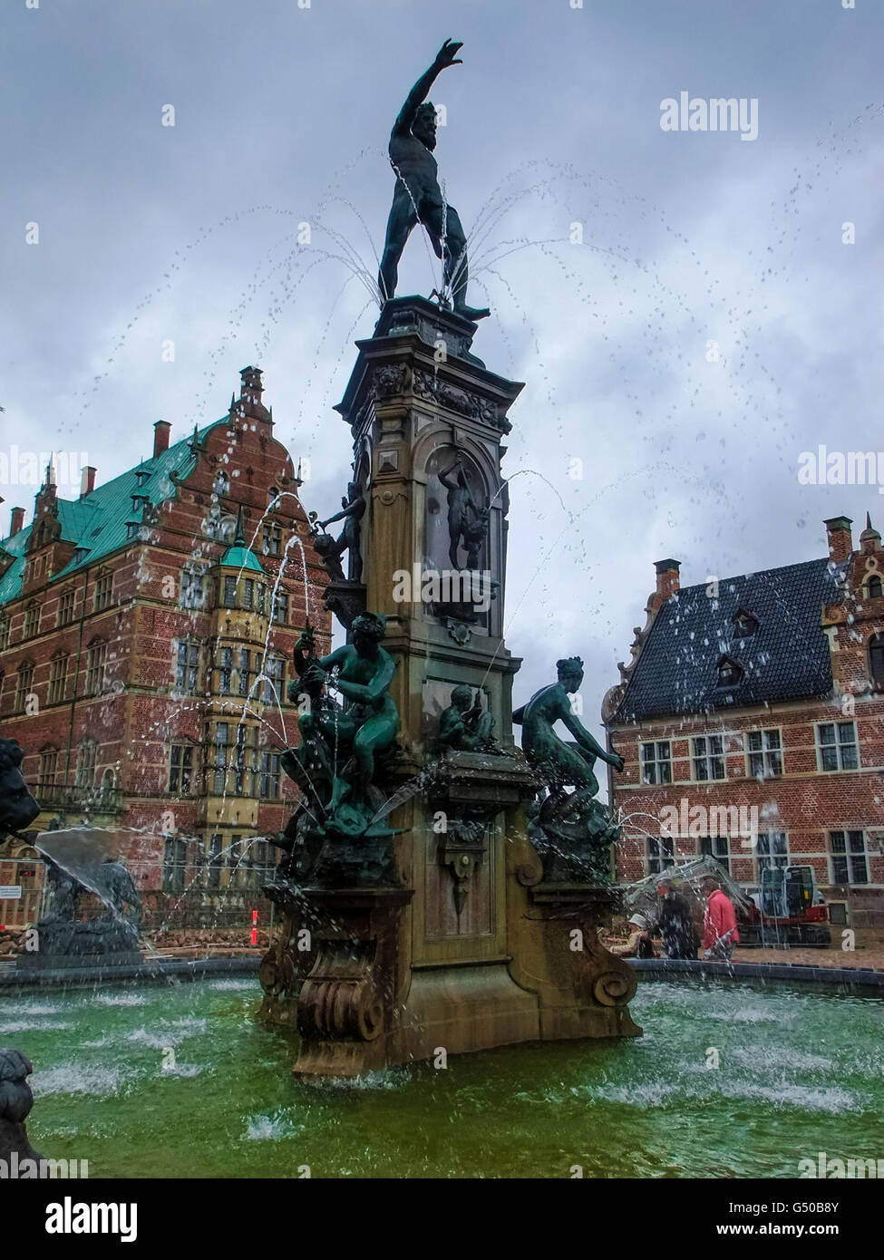 Statue in front the Kronborg castle, a UNESCO heritage site in ...