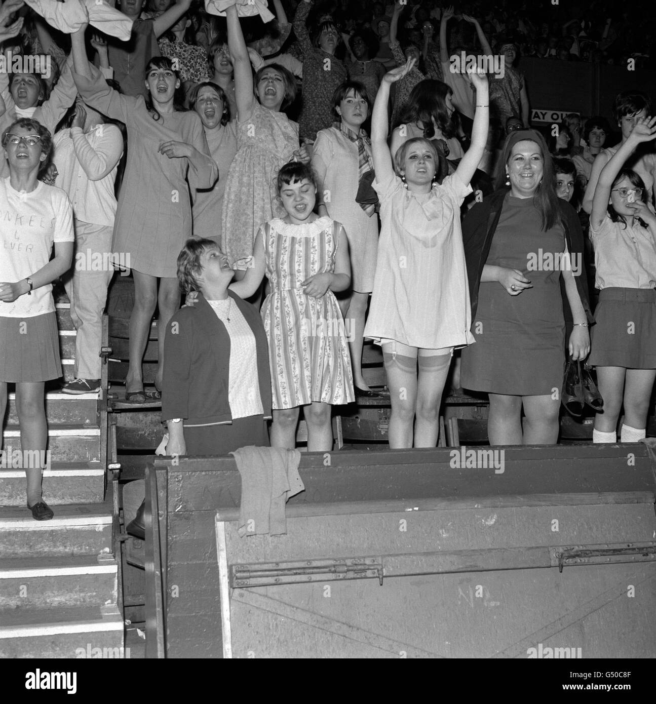 Pop Music - The Monkees - Wembley Empire Pool , London Stock Photo - Alamy