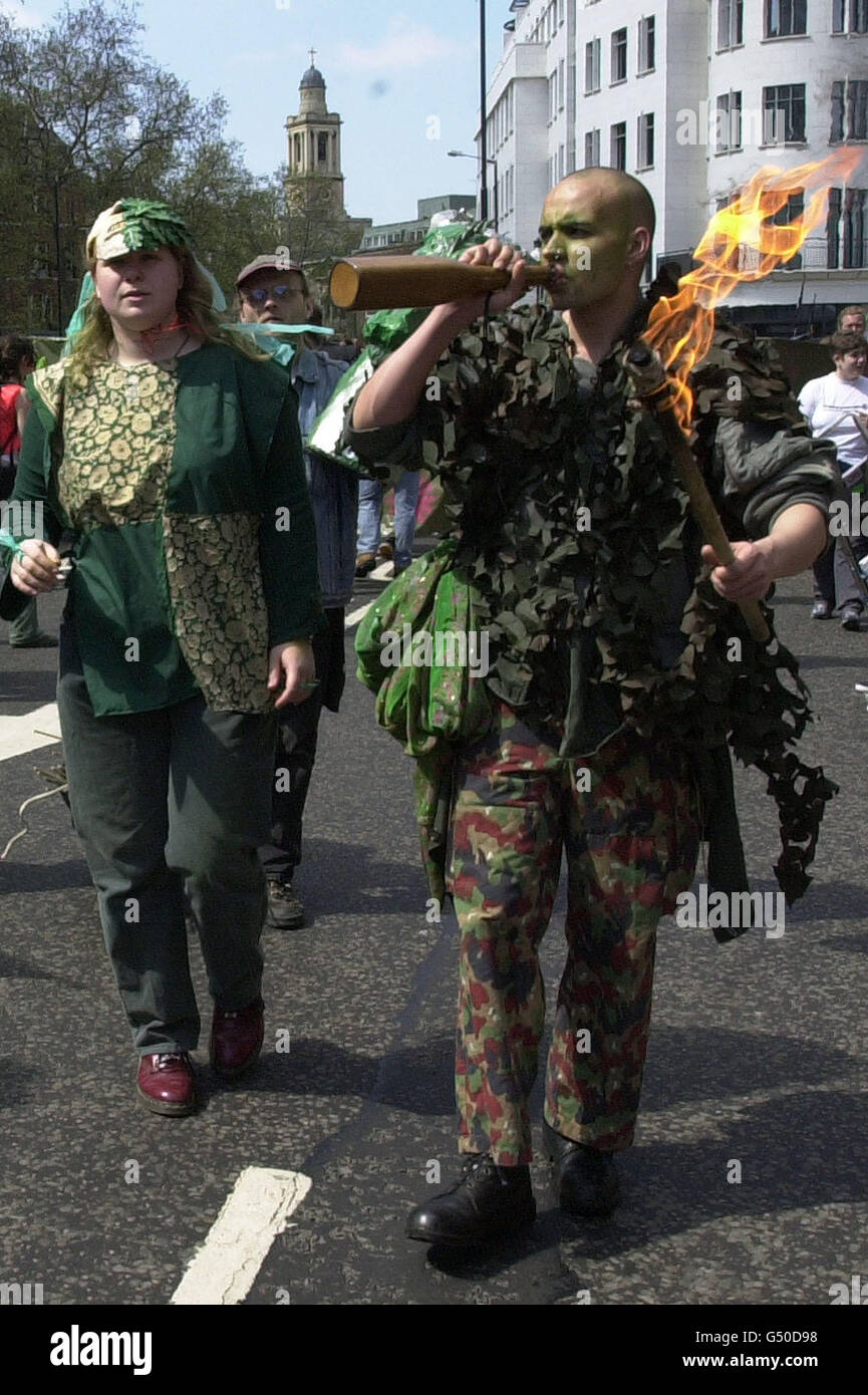 Environment protest face paint hi-res stock photography and images - Alamy