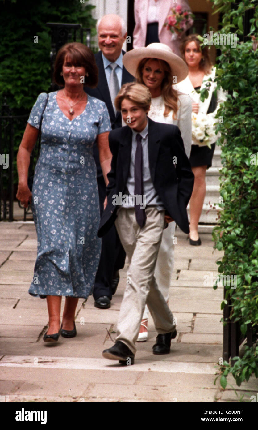 Lady annabel goldsmith hi-res stock photography and images - Alamy