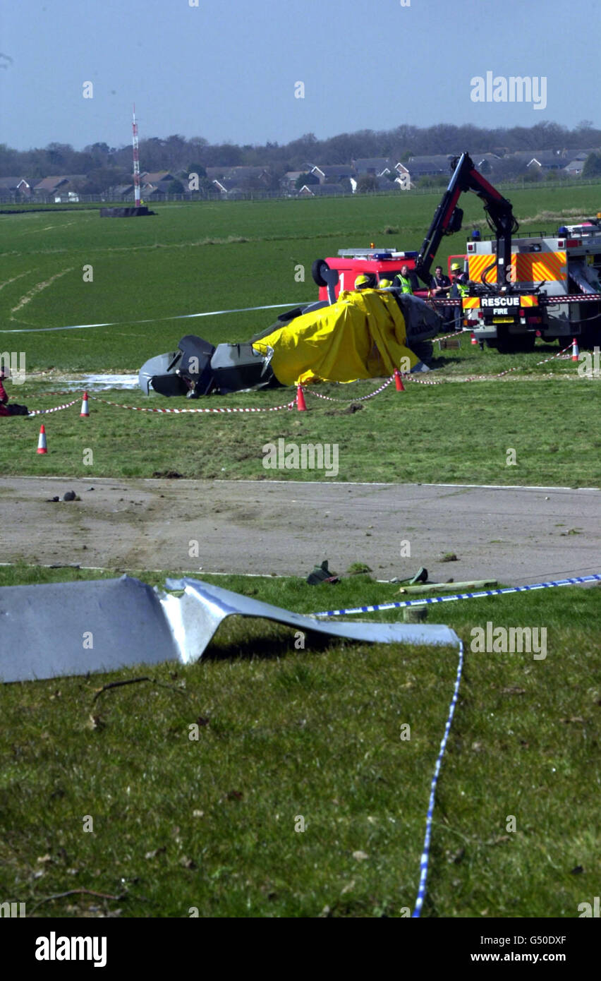 Which crashed at goodwood airfield hi-res stock photography and images ...