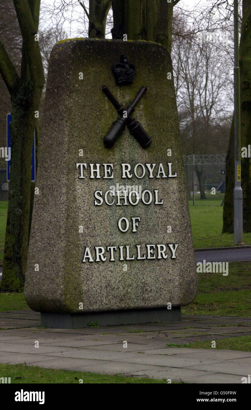 The larkhill royal school of artillery hi-res stock photography and ...