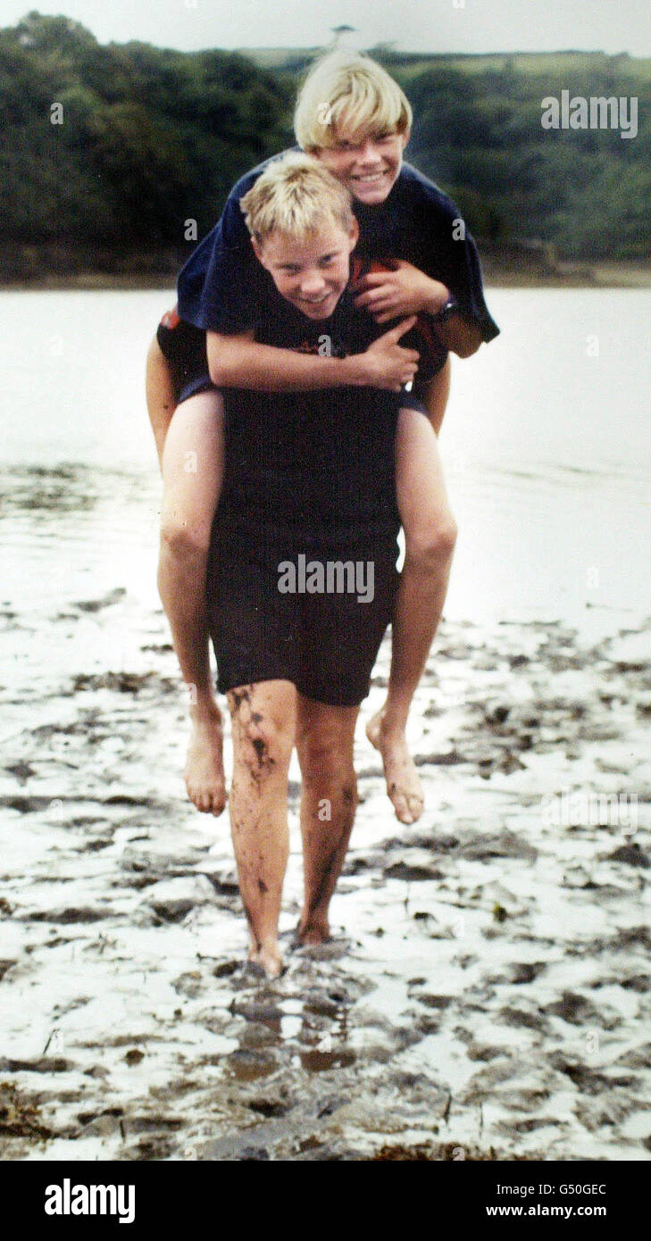 Colling hi-res stock photography and images - Alamy