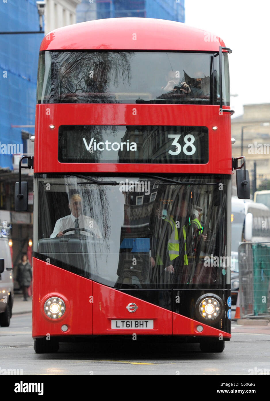 The new hop-on, hop-off route 38 double decker bus from Victoria to ...