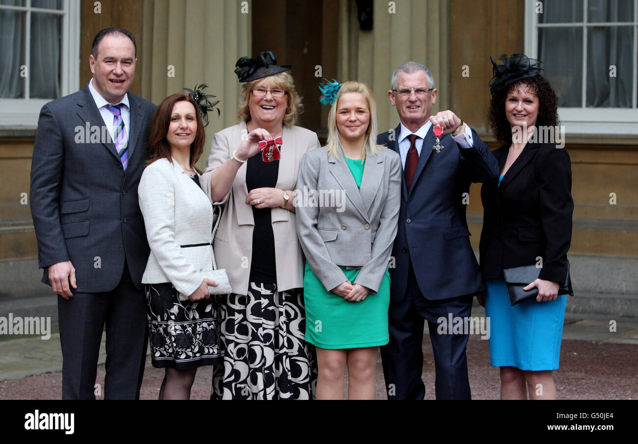 From right third left hi-res stock photography and images - Alamy