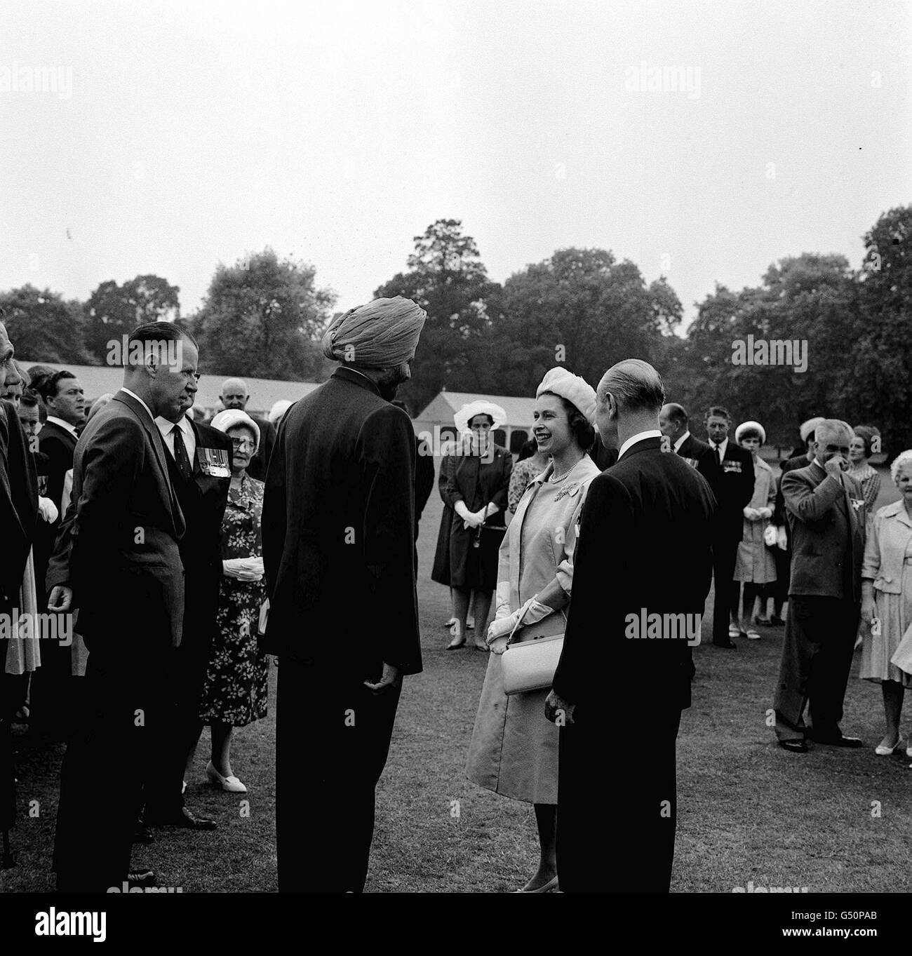 Queen victoria garden party hi-res stock photography and images - Alamy